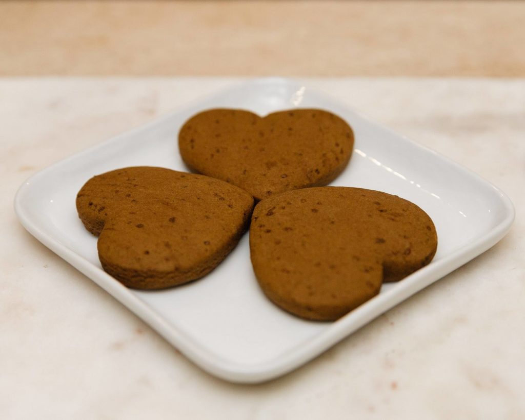 Danish Ginger Cookies - Hannah Larson - The Healthful Model, Seattle